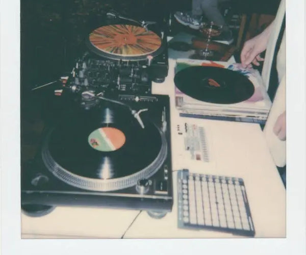 How to Get Gigs as an Up-and-Coming DJ – DJKIT®